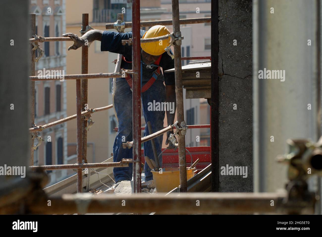 Rome, Italy 12/07/2006: construction site of the EMPAM building, piazza ...