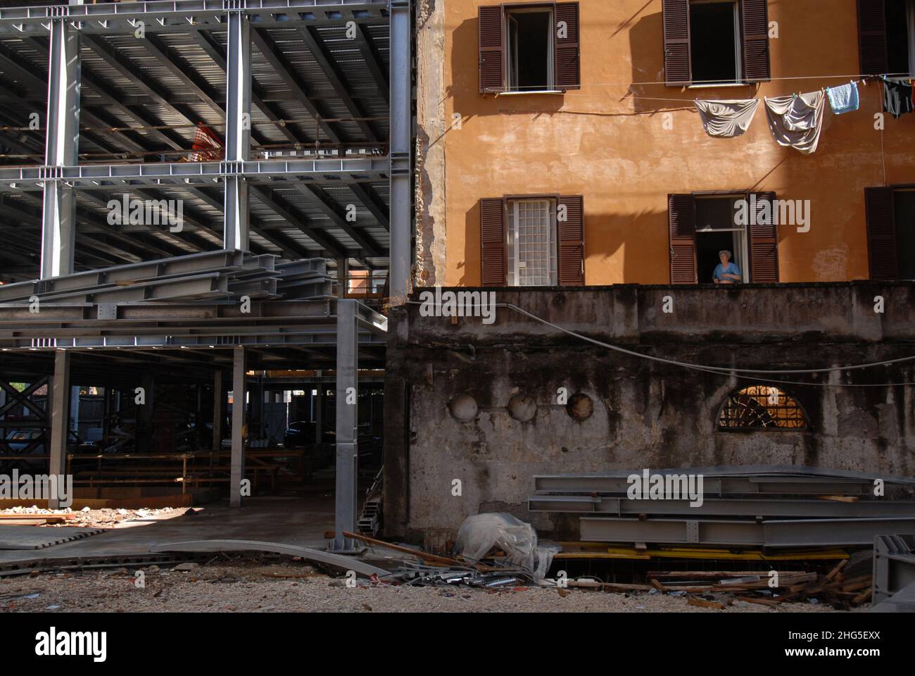 Rome, Italy 18/09/2006: construction site of the EMPAM building, piazza ...
