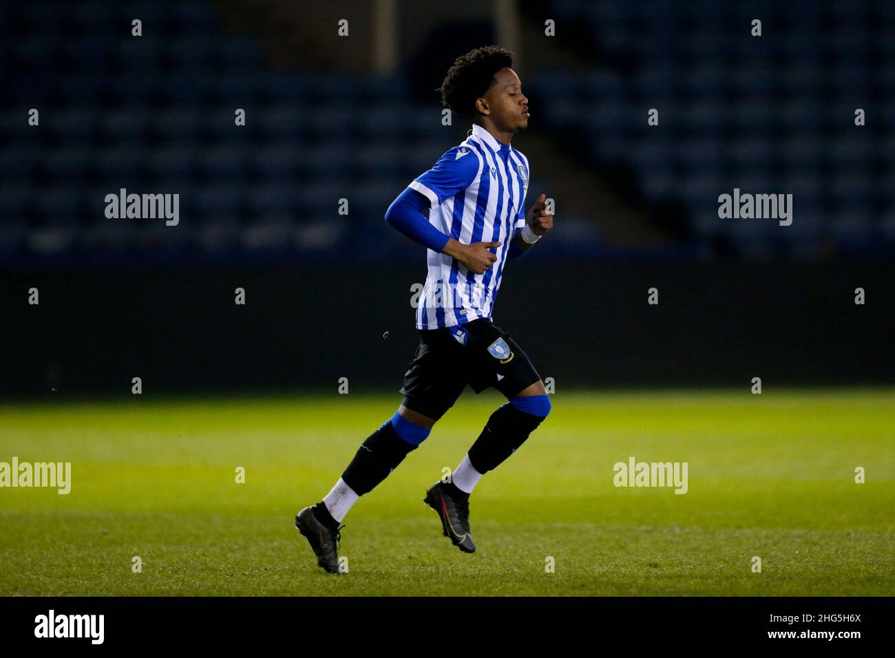 Sheffield, UK. 18th Jan, 2022. Murtadha Al-Jahadhmy #11 of Sheffield ...