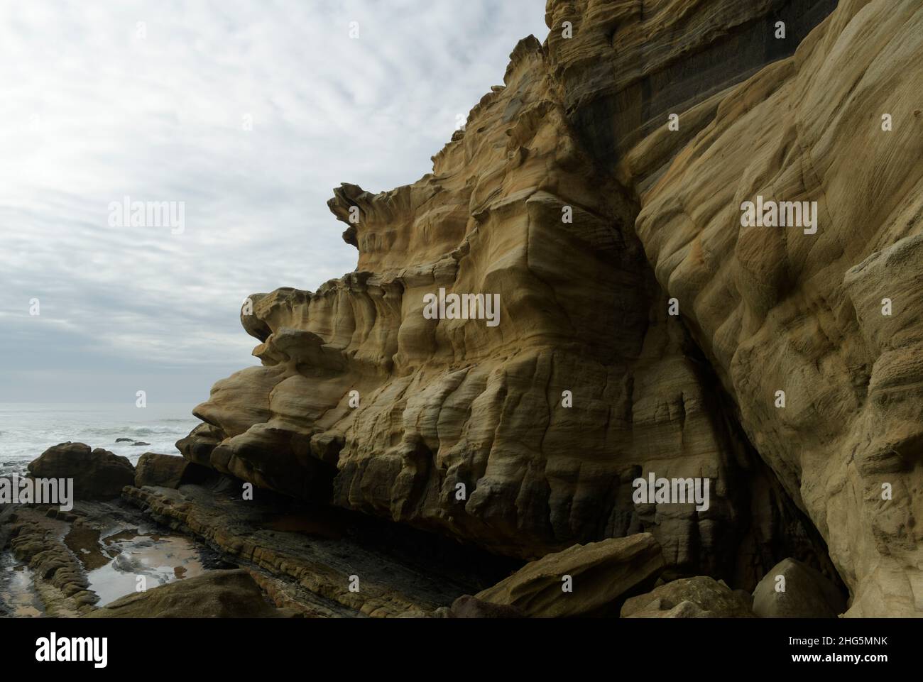 Rock patterns, layers sandstone formation, beautiful beach, Balito ...