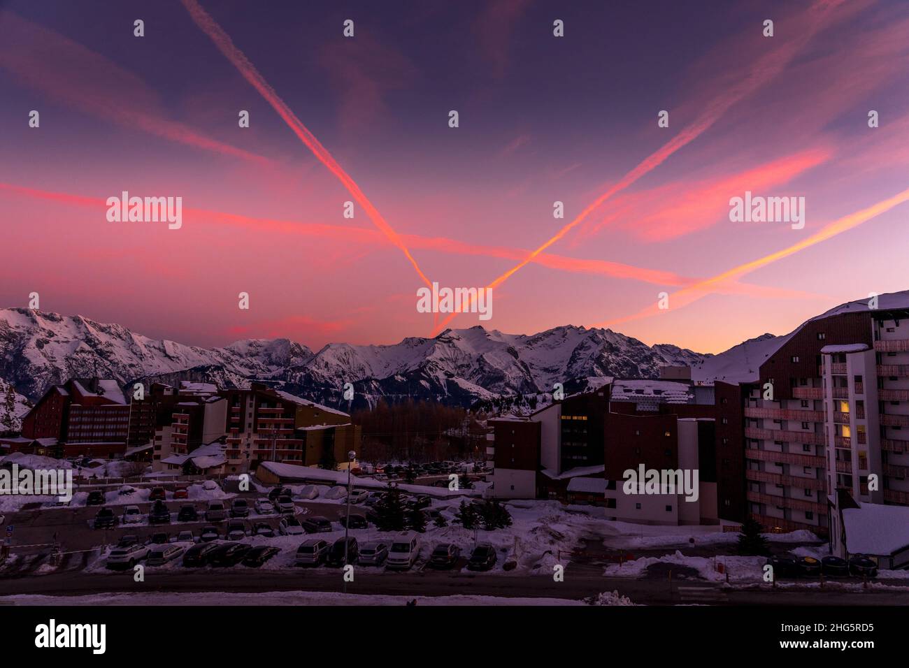 Alpe d'huez aerial hi-res stock photography and images - Alamy