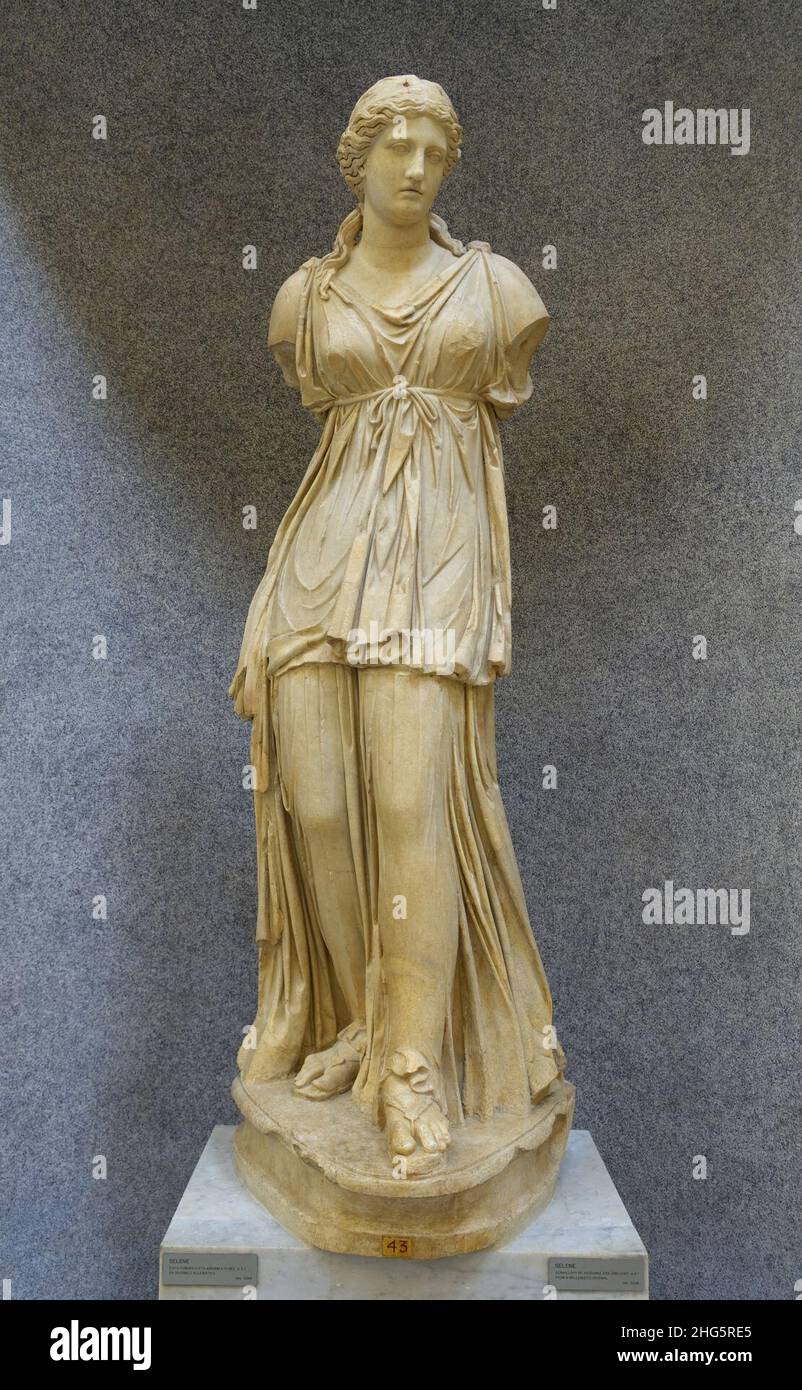 Selene, inv. 2268, Roman copy from the Hadrianic era, 2nd century AD ...