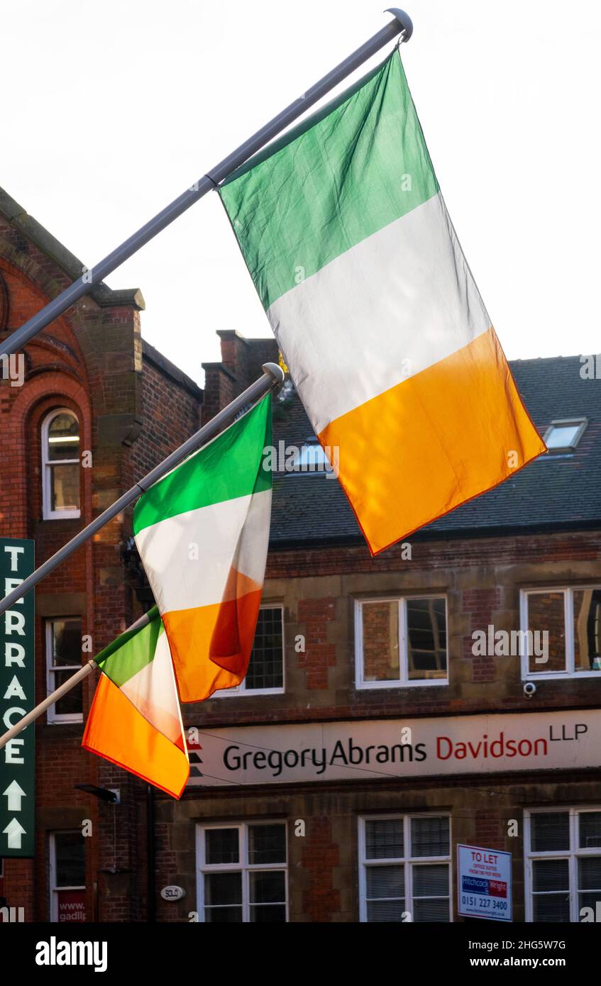 Irish flags hi-res stock photography and images - Alamy