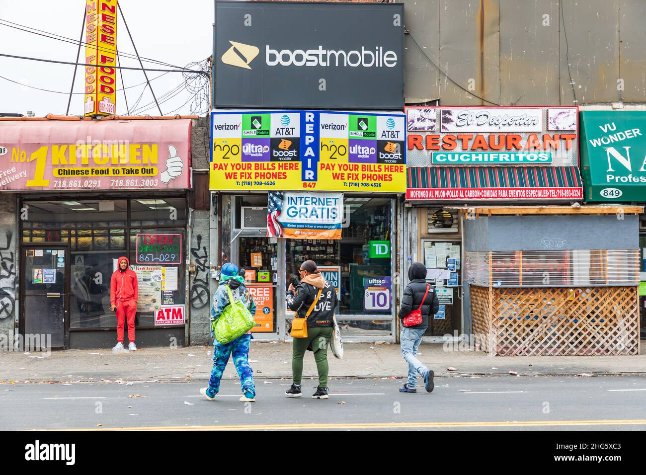 The Bronx, New York City, New York, USA. November 2, 2021. Small shops ...