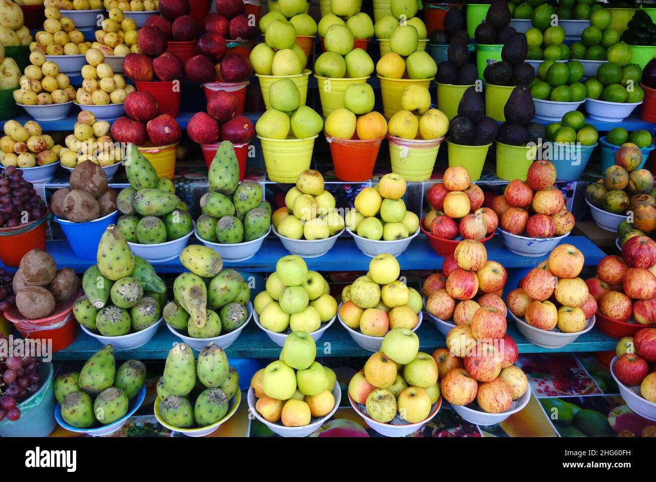 Fruit shop mexico hi-res stock photography and images - Alamy