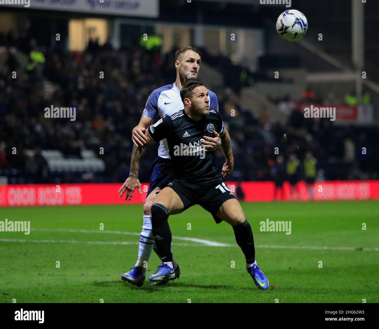 Billy Sharp #10 of Sheffield United controls the ball Stock Photo - Alamy