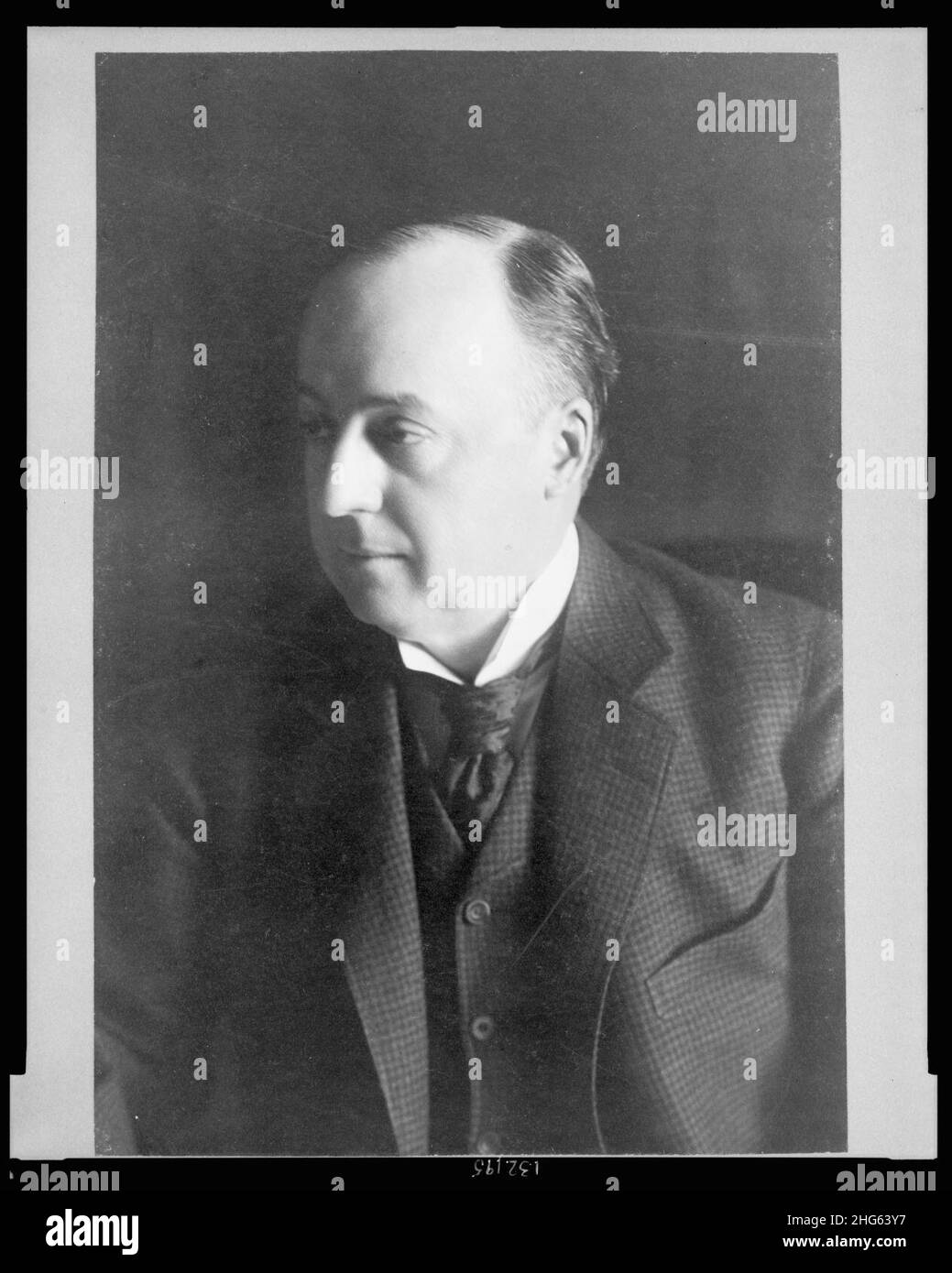 Senator Philander Chase Knox, half-length portrait, facing left Stock ...