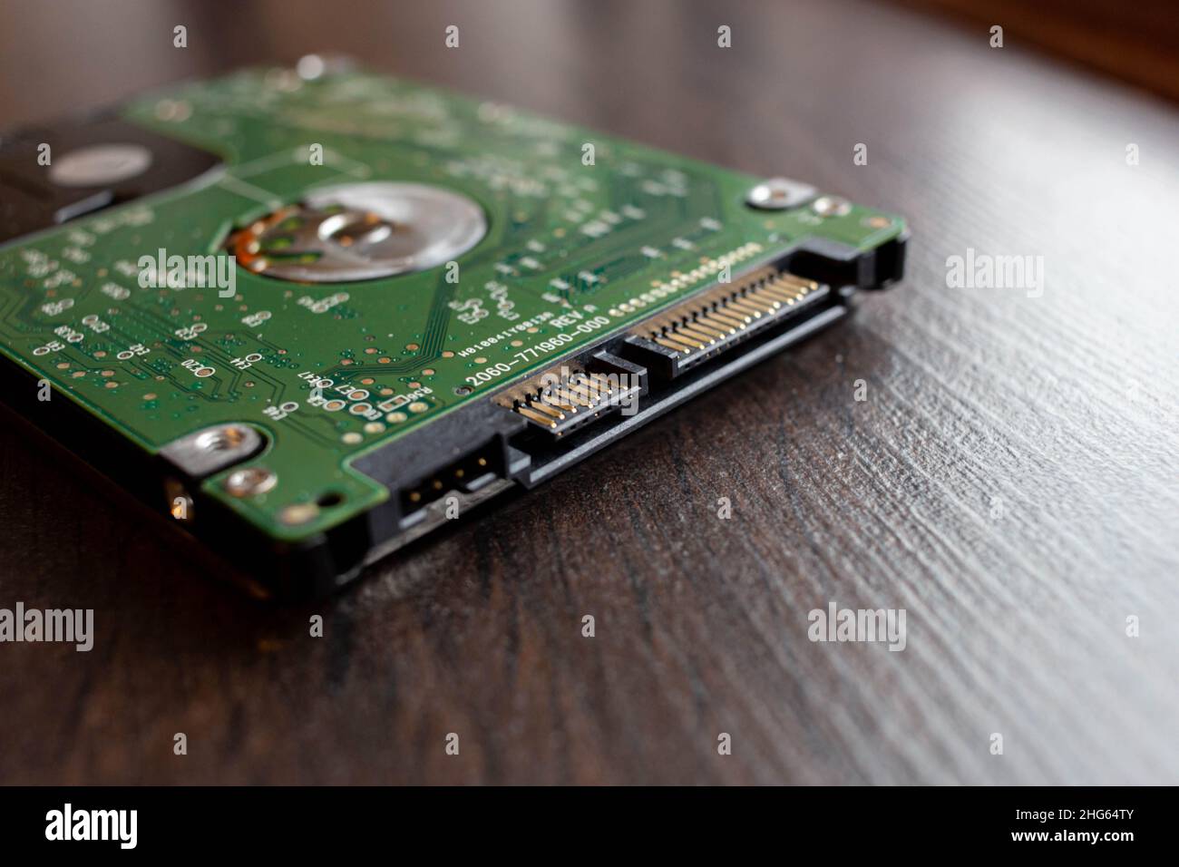 pictures of electronic equipment, kitchen utensils. But also various ...