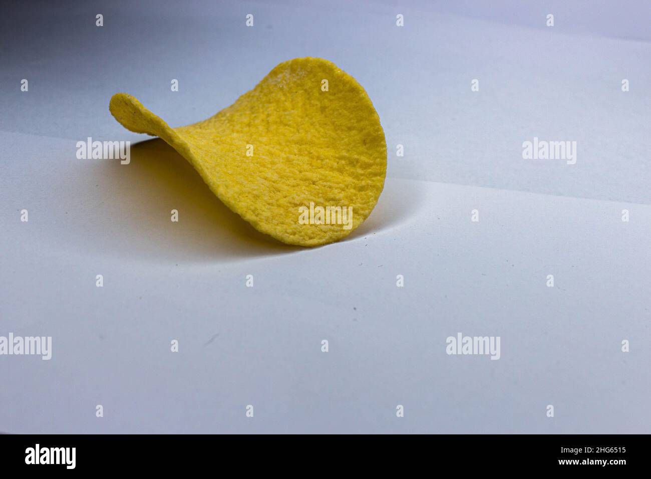 pictures of electronic equipment, kitchen utensils. But also various ...