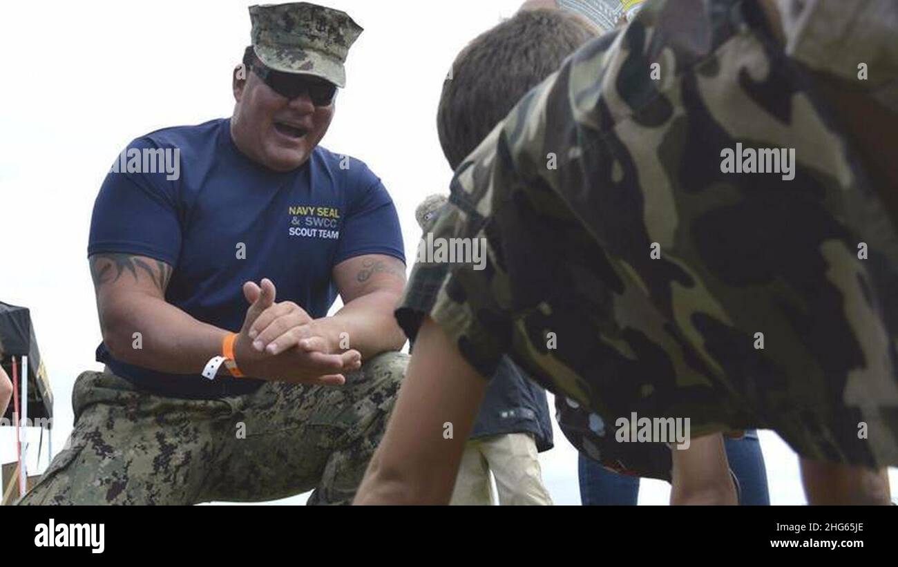 Senior Navy SEAL Joseph John Schmidt Stock Photo - Alamy