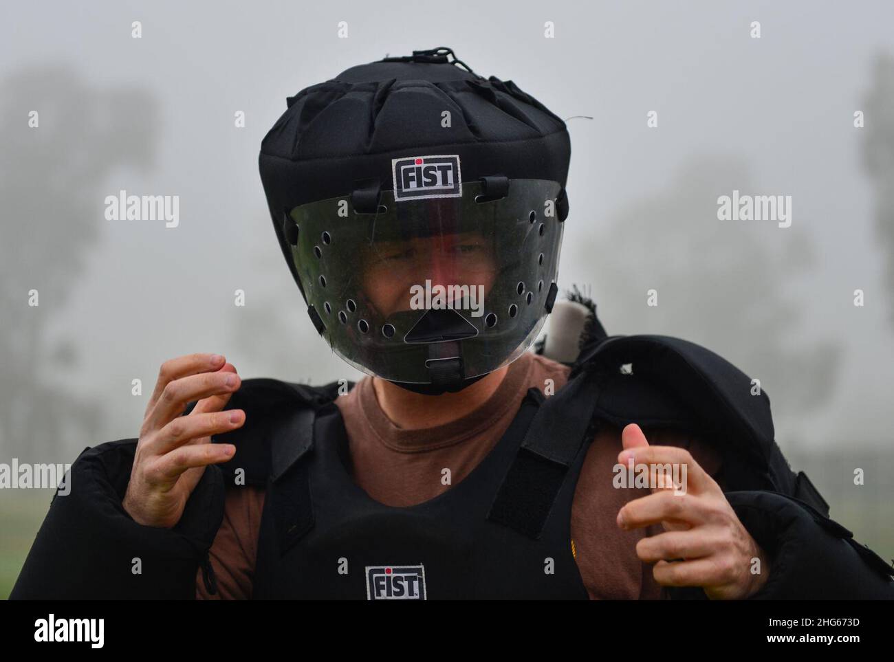 Sentry reaction force training 150312 Stock Photo - Alamy