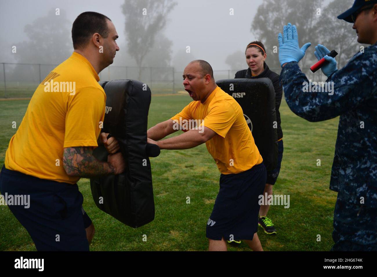 Sentry reaction force training 150312 Stock Photo - Alamy