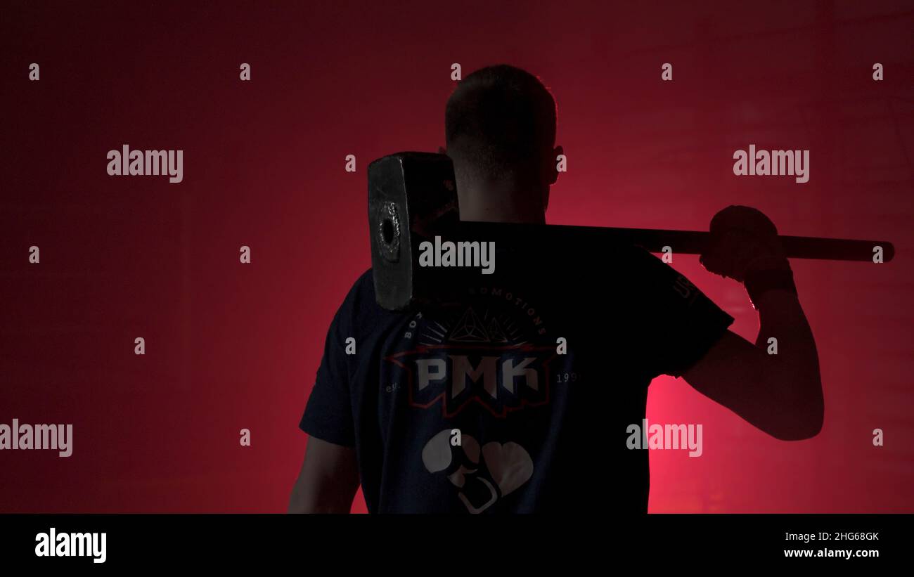 Sledgehammer crossfit wheel black hi-res stock photography and images ...