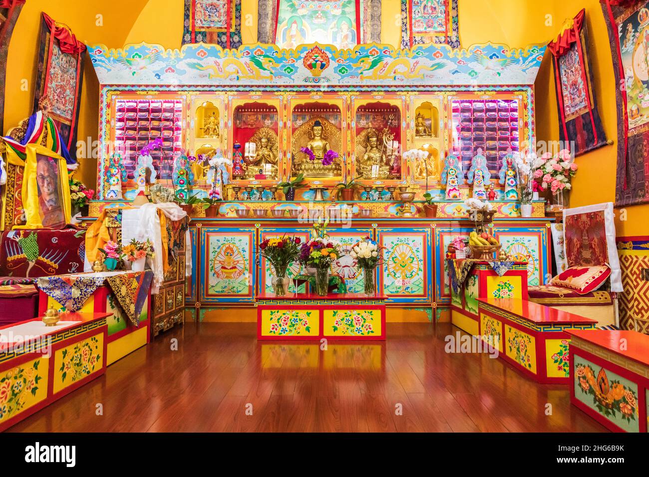 New york buddhist temple hi-res stock photography and images - Alamy