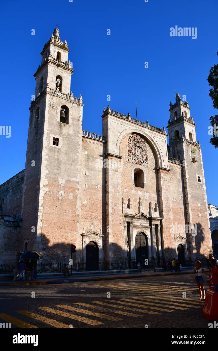 Lon 89 62323300 hi-res stock photography and images - Alamy