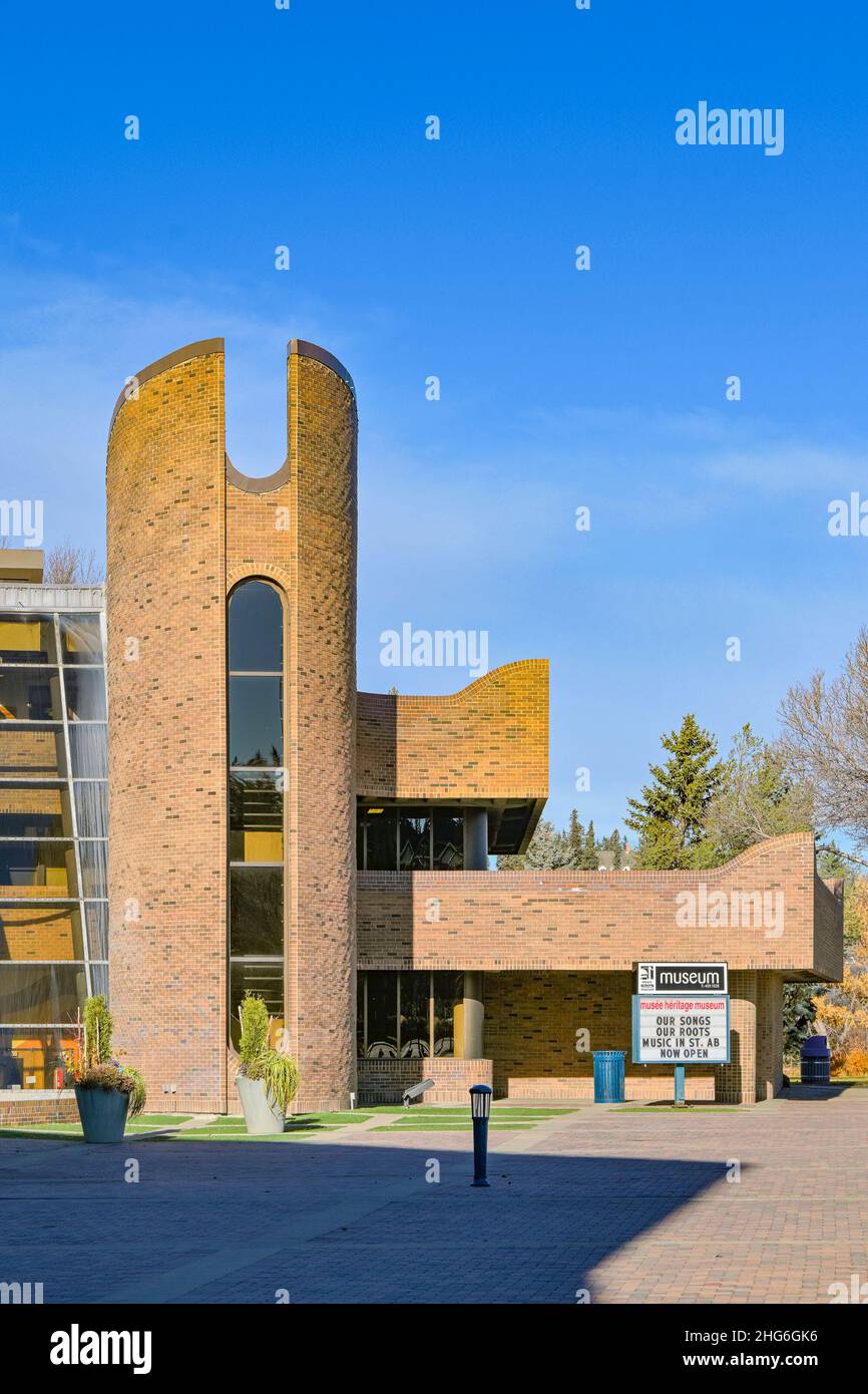 Saint albert hi-res stock photography and images - Alamy