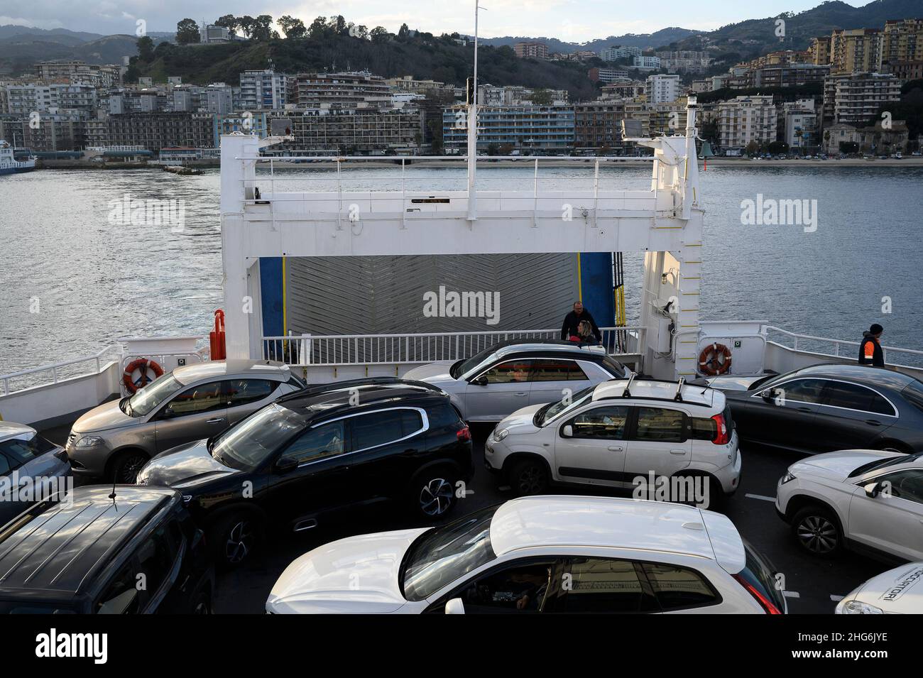 Messina car ferry hi-res stock photography and images - Alamy