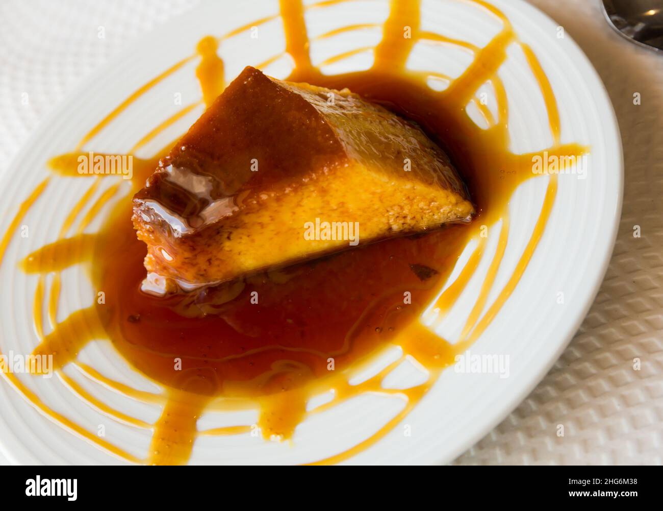 Flan catalan hi-res stock photography and images - Alamy