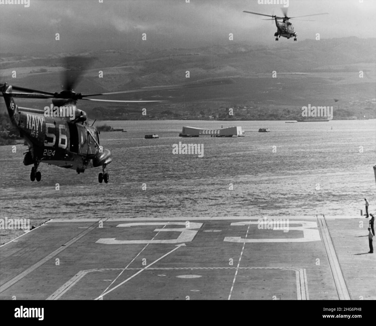 SH-3A Sea Kings of HS-6 take off from USS Kearsarge (CVS-33) at Pearl ...