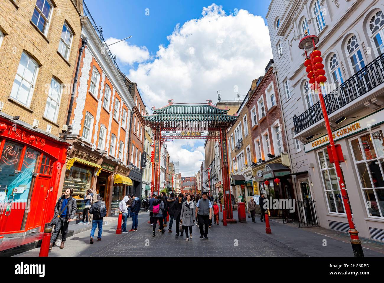 London, APR 17 2016 - Sunny view of the arch structure in China Town ...