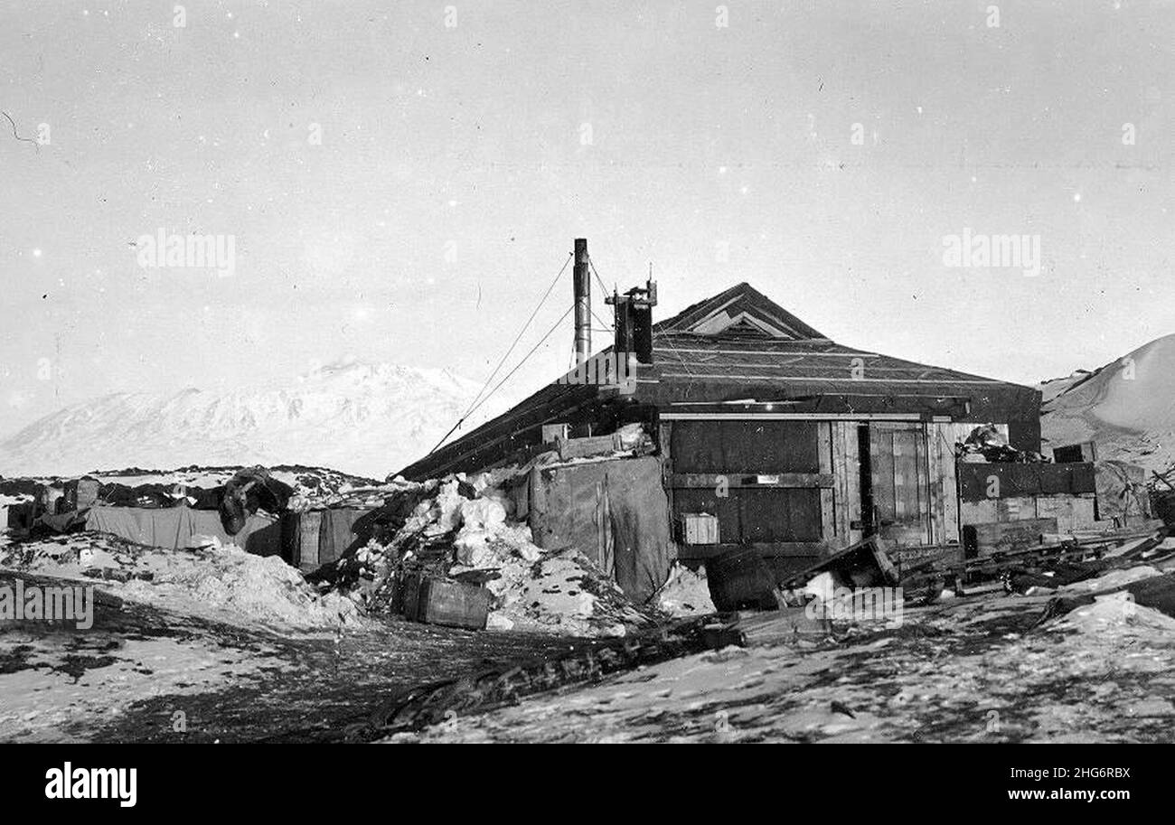 Shackleton’s hut hi-res stock photography and images - Alamy