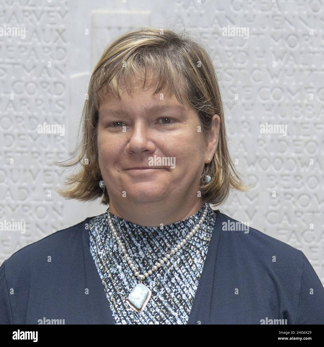 Sharon wallace hi-res stock photography and images - Alamy