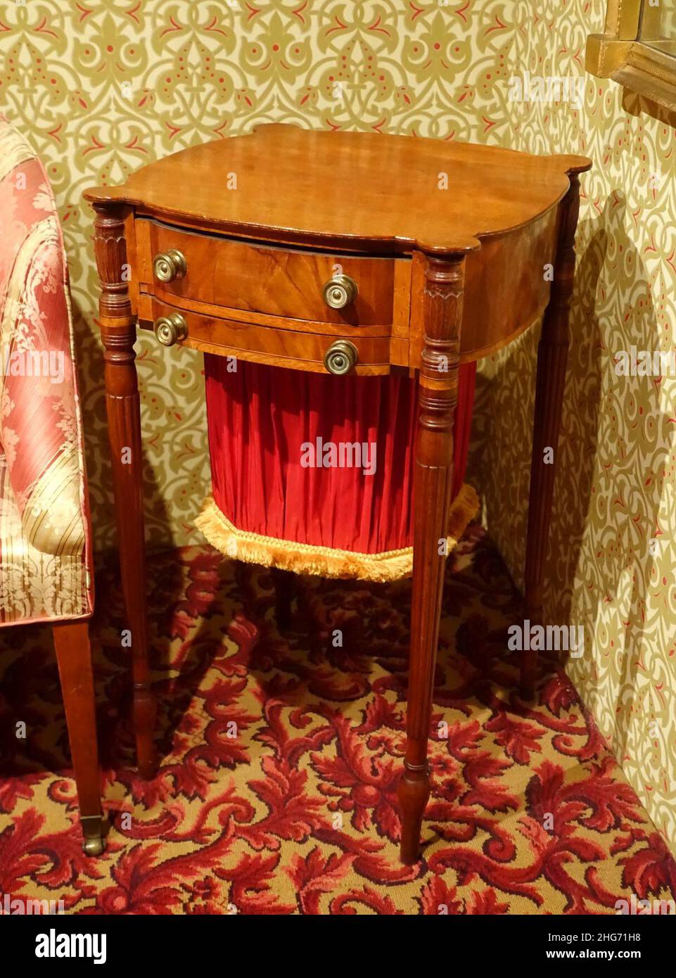 Sheraton work table, Massachusetts, c. 1815, mahogany, veneer inlay ...