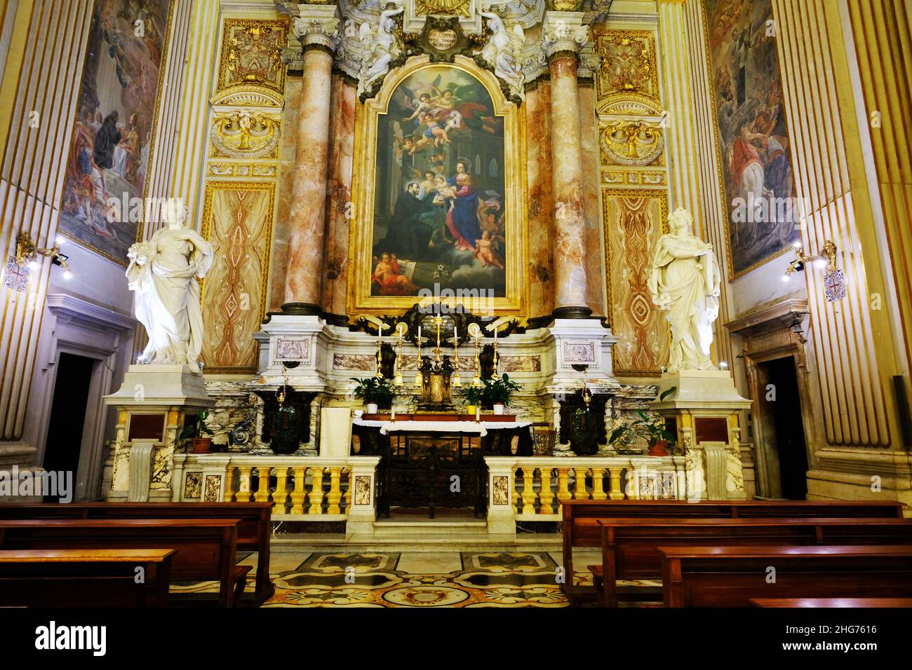 Bernini chapel hi-res stock photography and images - Alamy