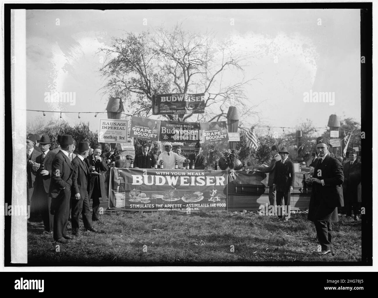 Shriners barbecue, 10-21-22 Stock Photo - Alamy