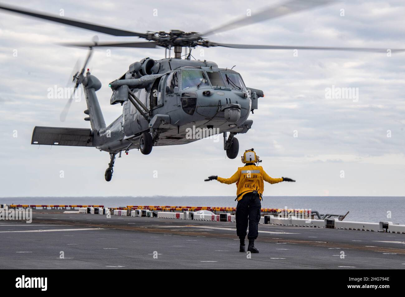 EAST CHINA SEA (Jan. 16, 2022) Aviation Boatswain’s Mate (Handling ...