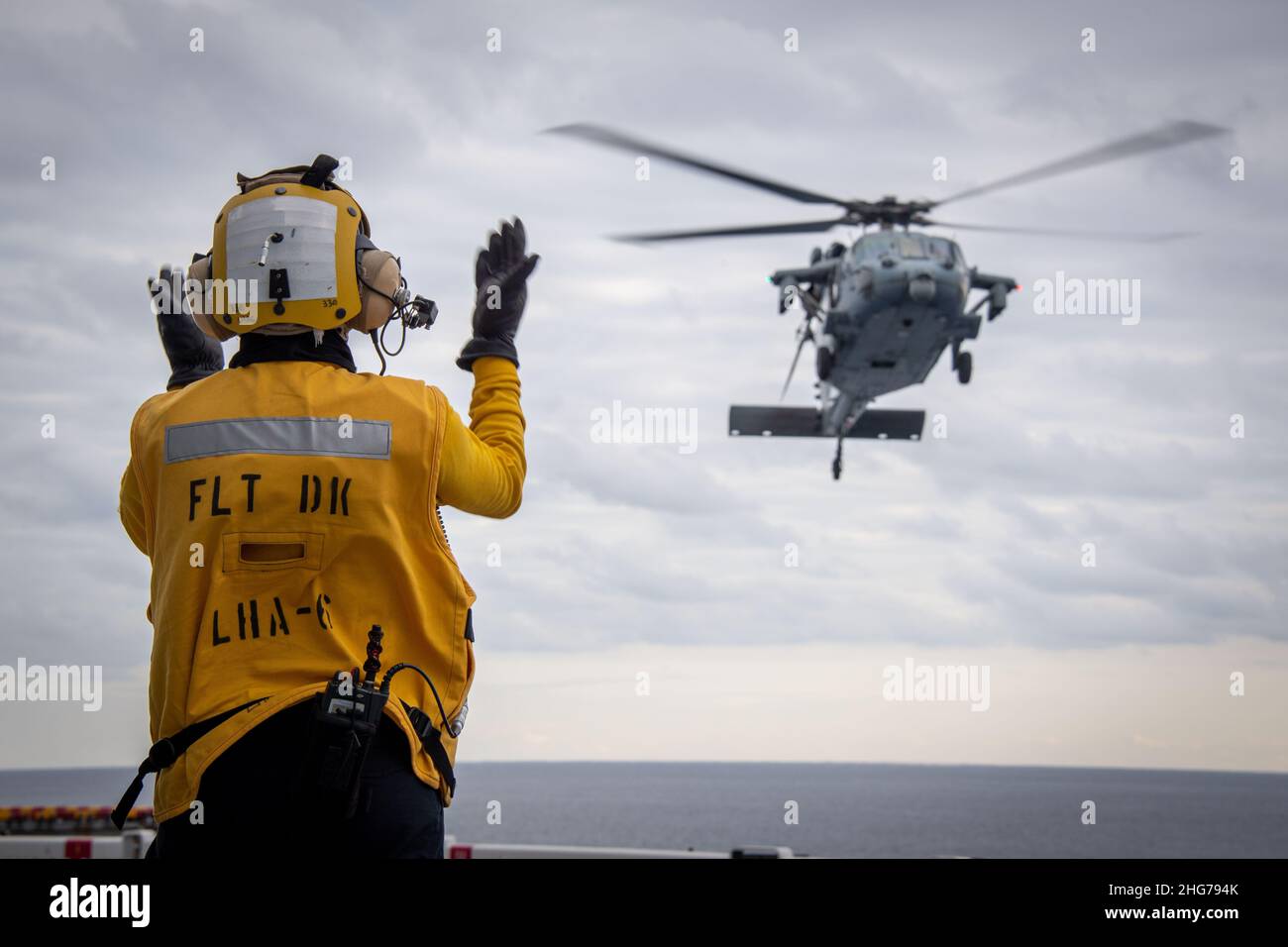 EAST CHINA SEA (Jan. 16, 2022) Aviation Boatswain’s Mate (Handling ...