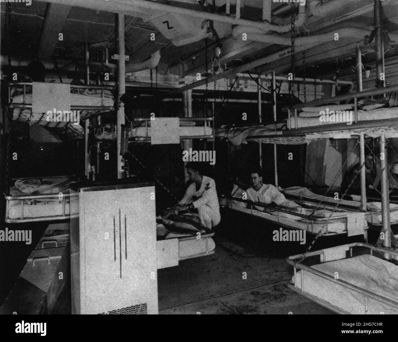 Sick bay aboard USS Ticonderoga (CV-14), circa in 1944 Stock Photo - Alamy