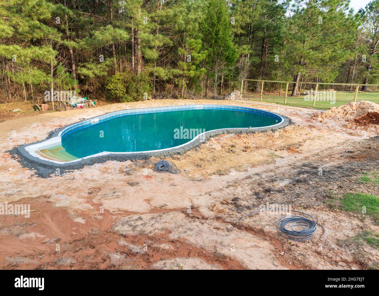 Install swimming pool hi-res stock photography and images - Alamy