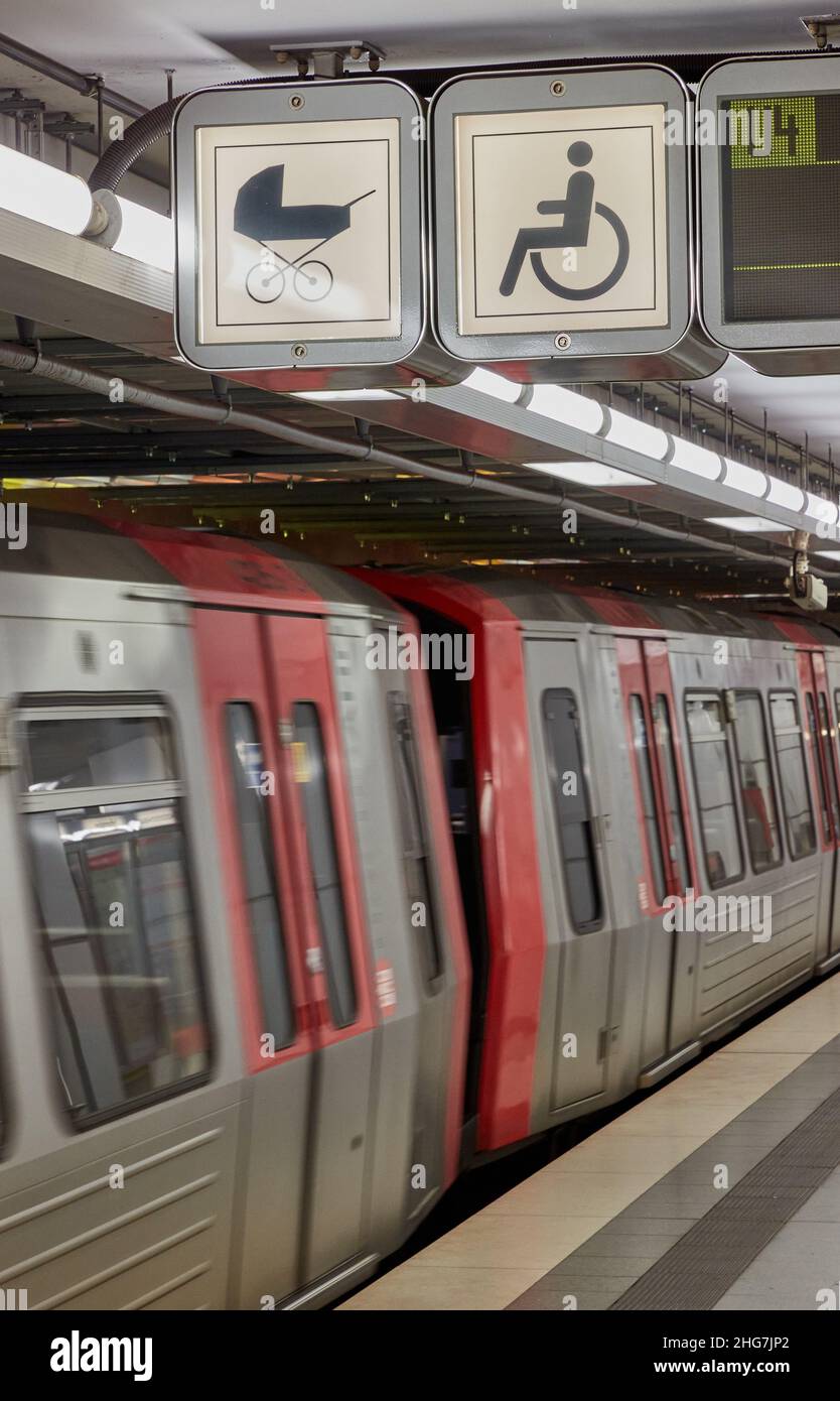 Hamburg, Germany. 18th Jan, 2022. A train of the U4 subway line arrives ...
