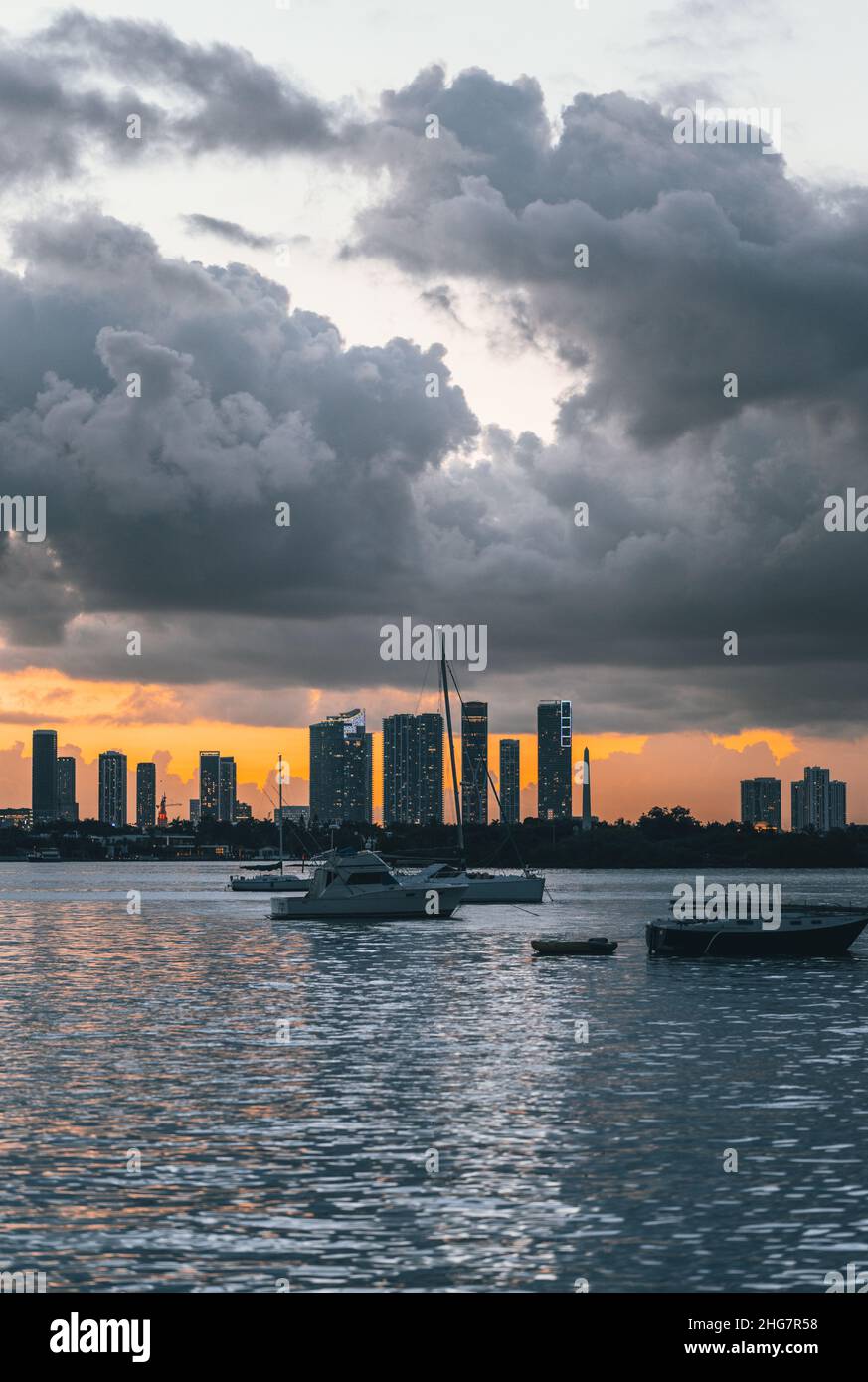Skyscrapers miami florida hi-res stock photography and images - Alamy