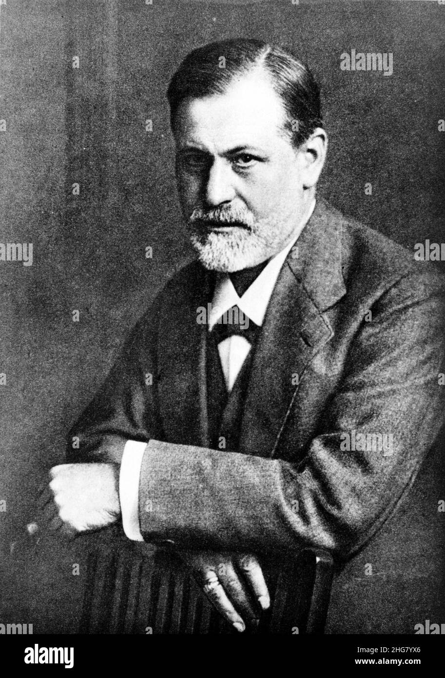 Max halberstadt hi-res stock photography and images - Alamy