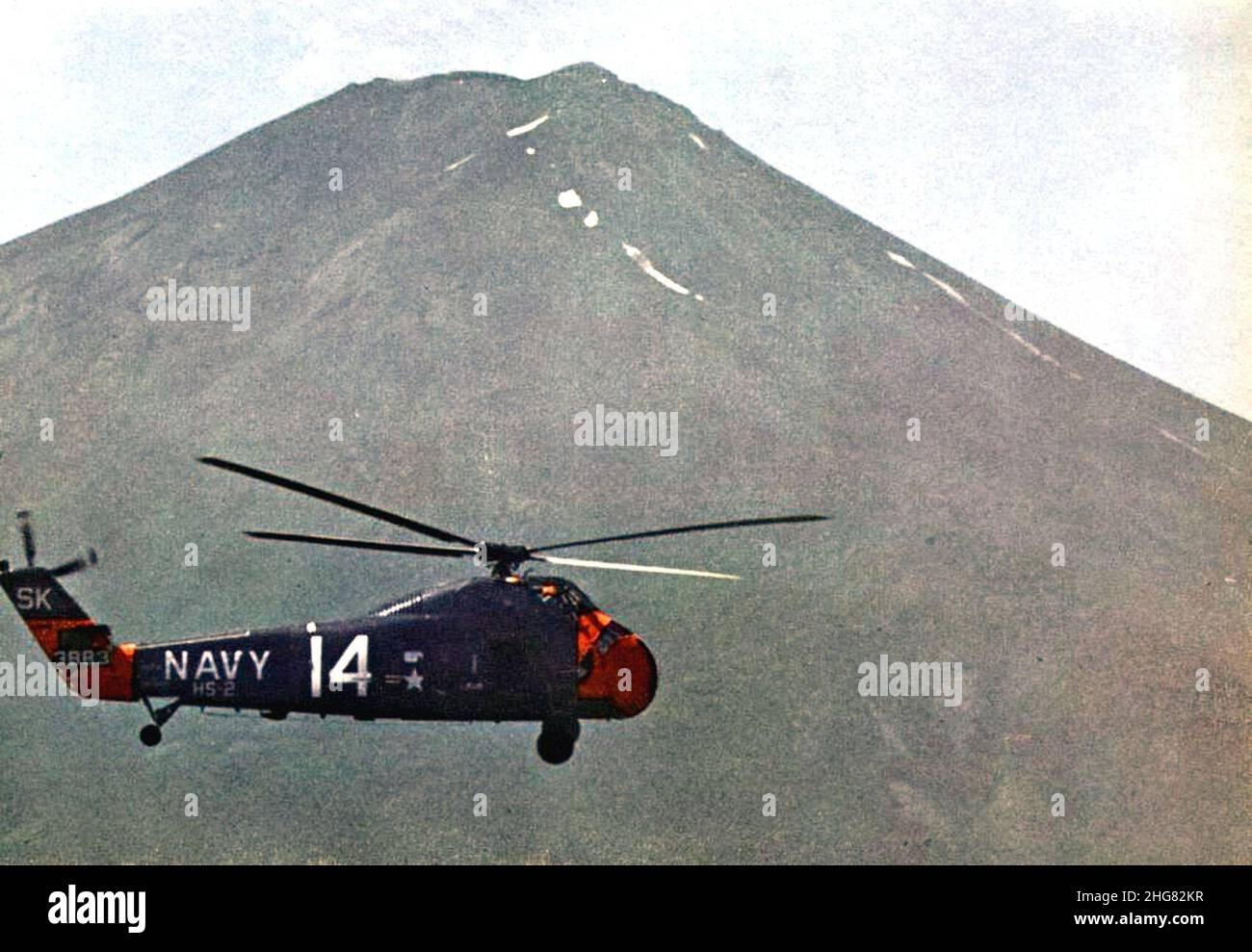 Sikorsky HSS-1 of HS-2 in flight, in 1960 Stock Photo - Alamy