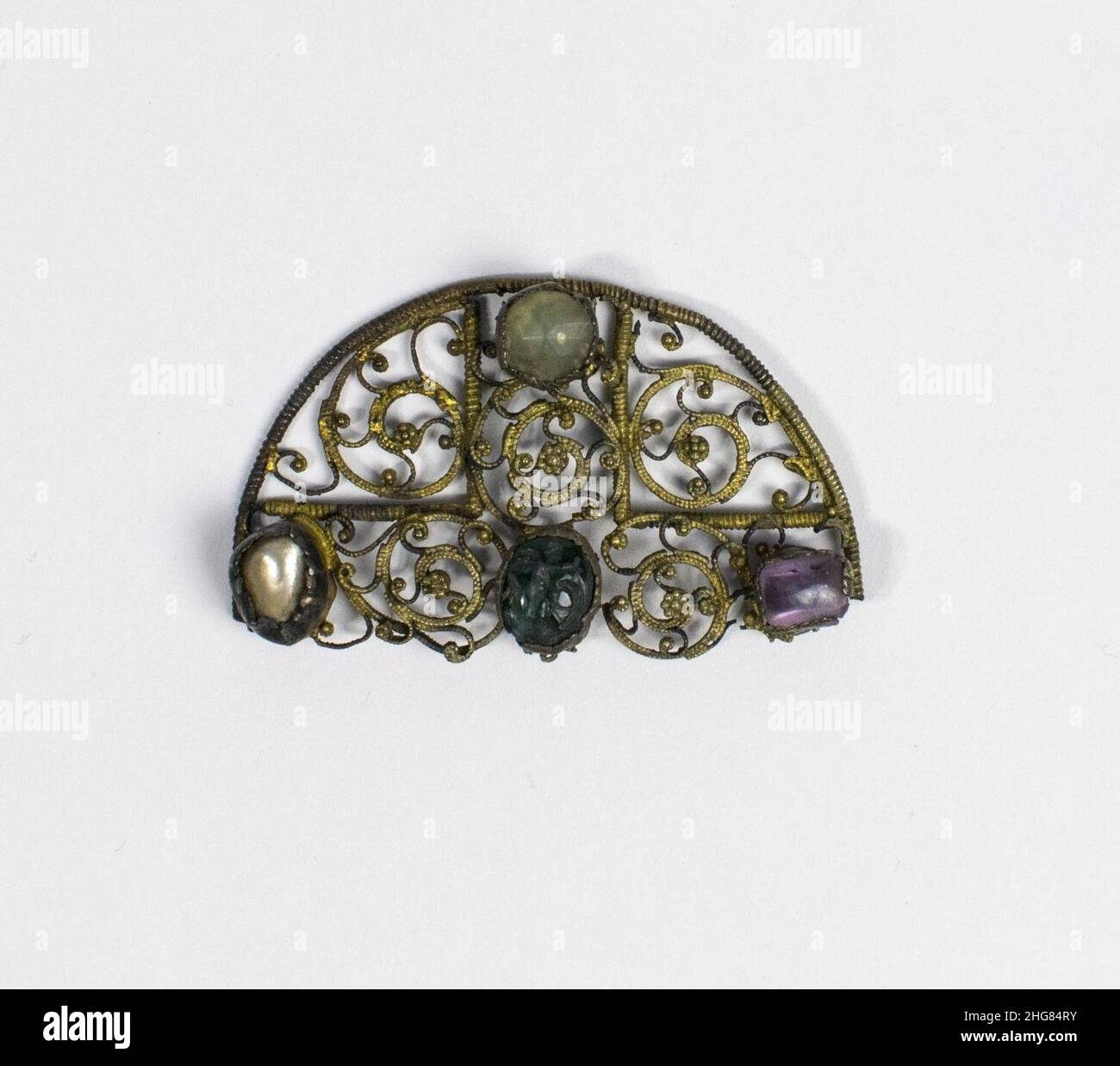 Silver filigree hi-res stock photography and images - Alamy