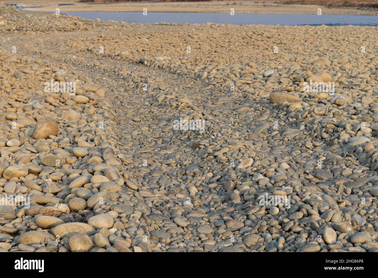 Gravel road river in hi-res stock photography and images - Alamy