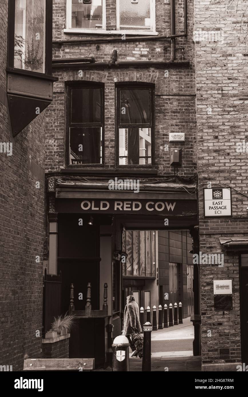 Smithfield gate house hi-res stock photography and images - Alamy