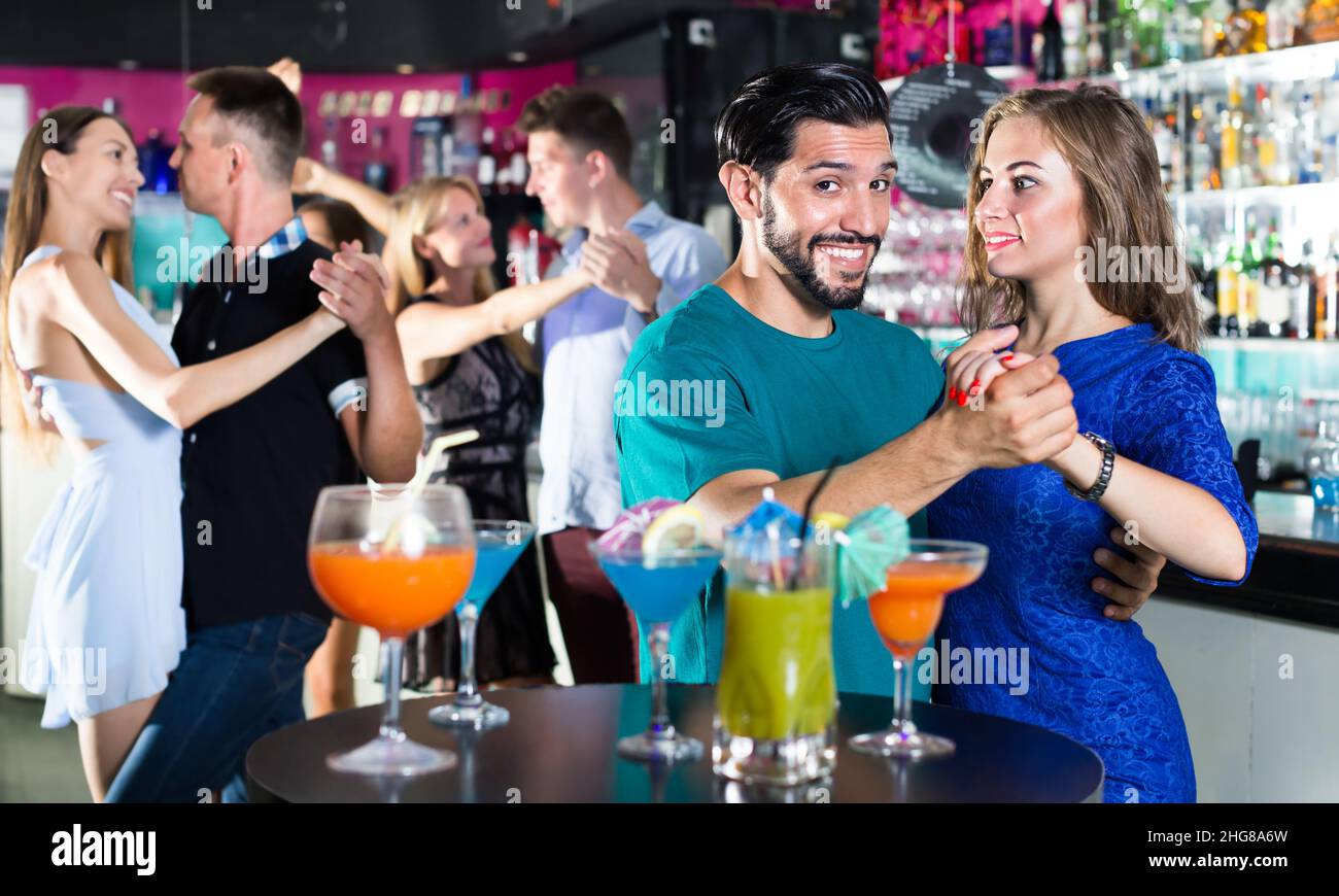 Salsa dancing bar hi-res stock photography and images - Alamy