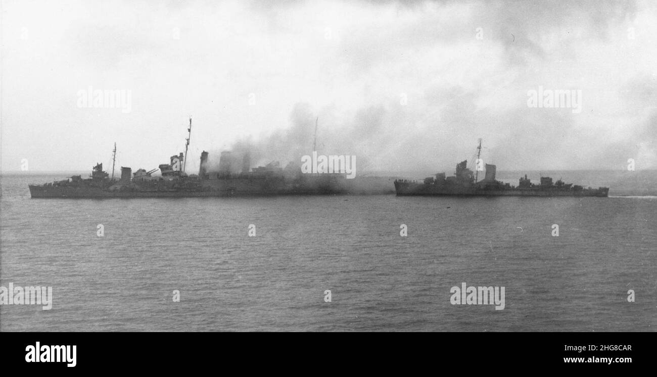 Sinking HMAS Canberra (D33) with US destroyers on 9 August 1942 Stock ...