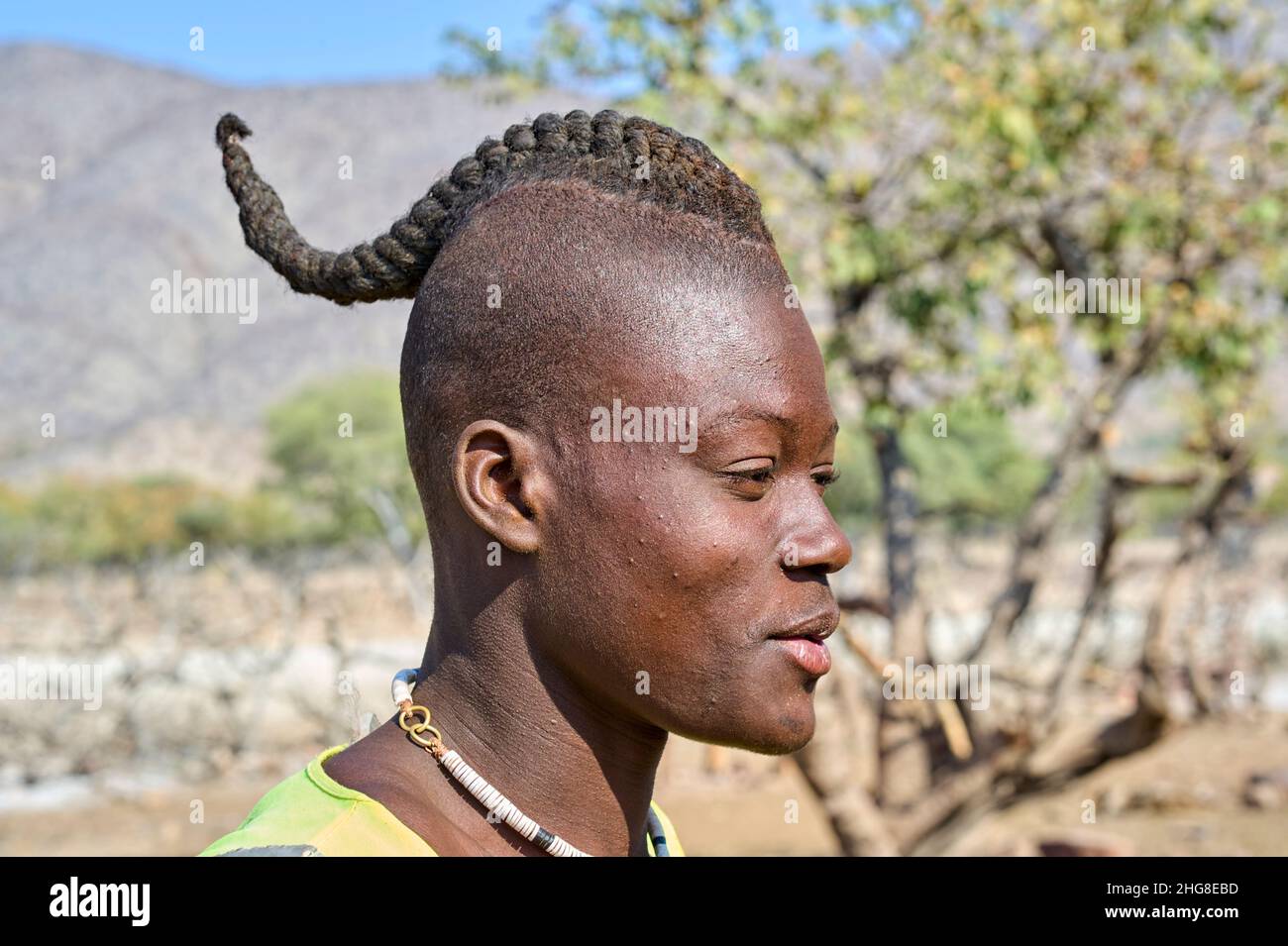 Himba tribe man hi-res stock photography and images - Alamy