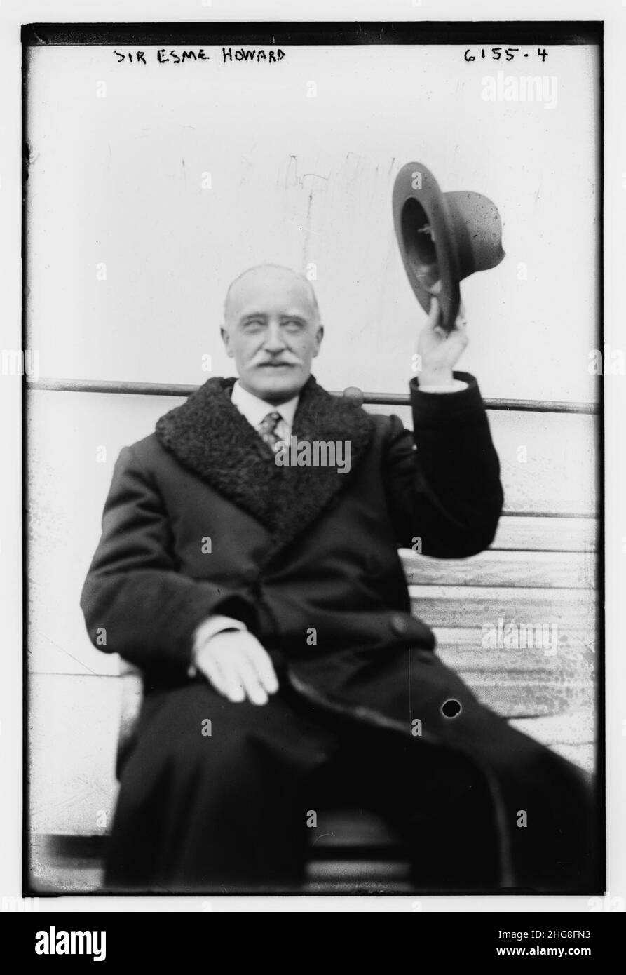 Sir esme howard hi-res stock photography and images - Alamy