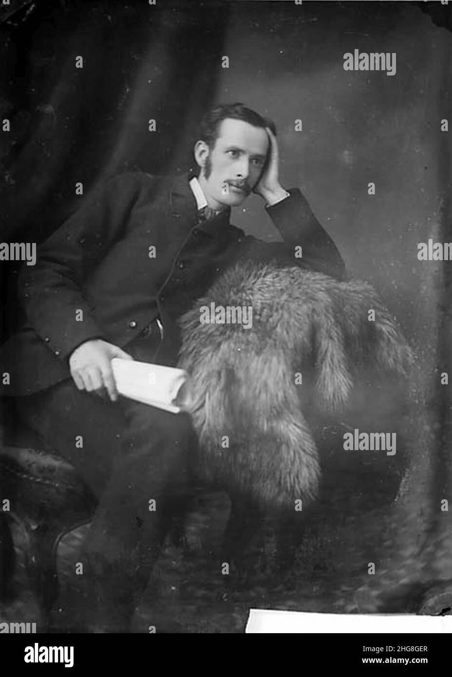 Sir henry jones hi-res stock photography and images - Alamy
