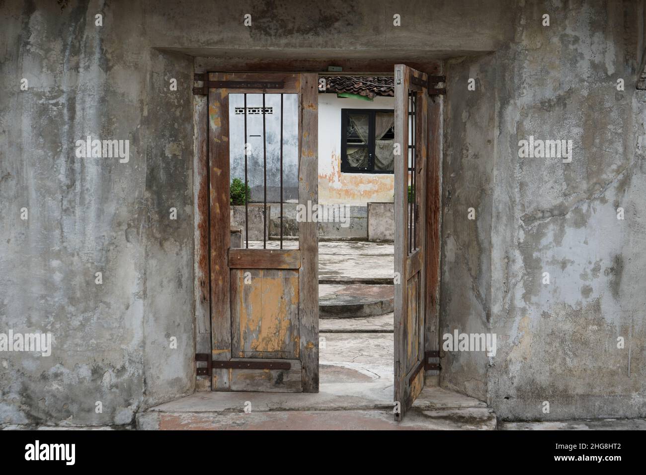 ulo Kenanga, also known as Pulo Cemeti, is an artificial island in the ...