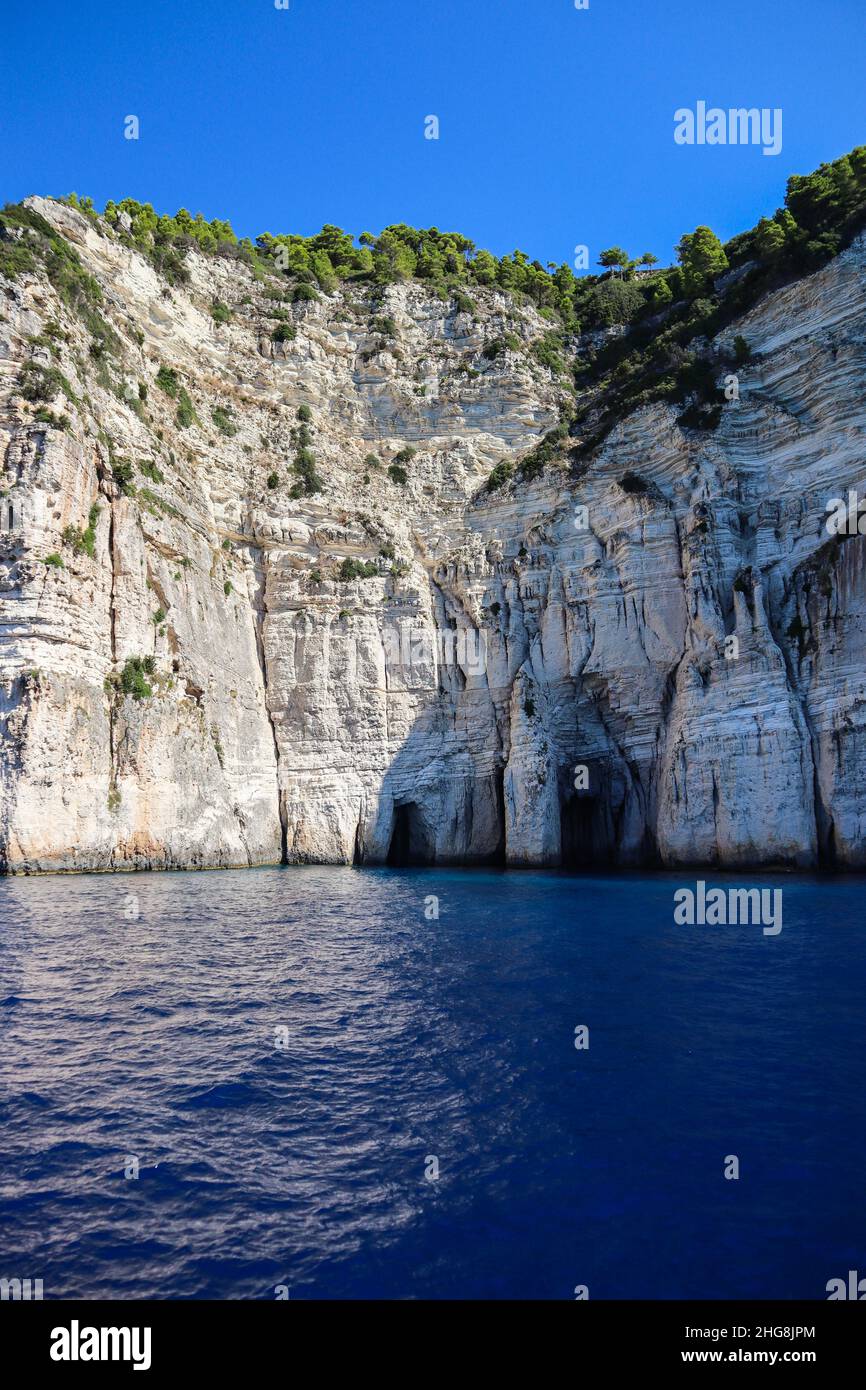 Blue stone cliff hi-res stock photography and images - Alamy