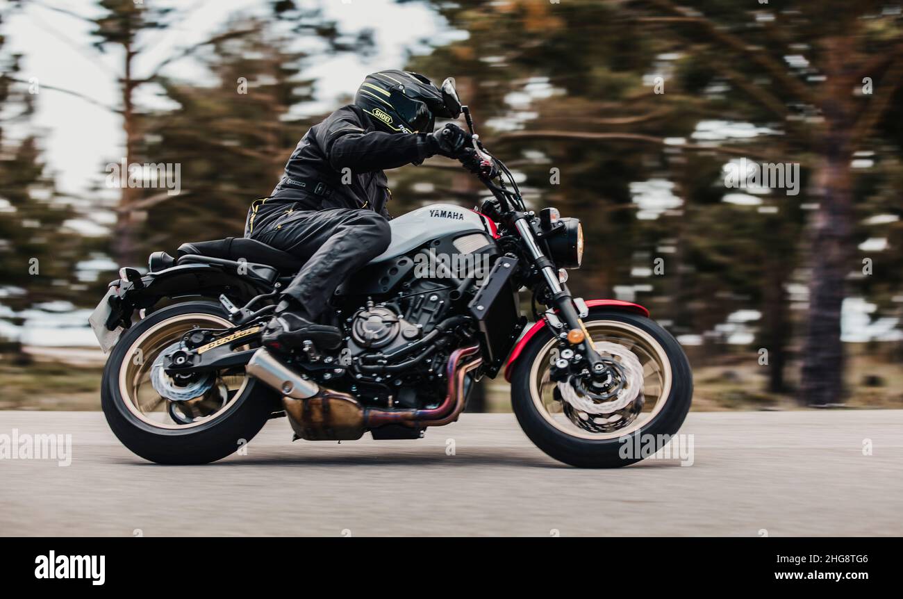 Yamaha xsr700 hi-res stock photography and images - Alamy