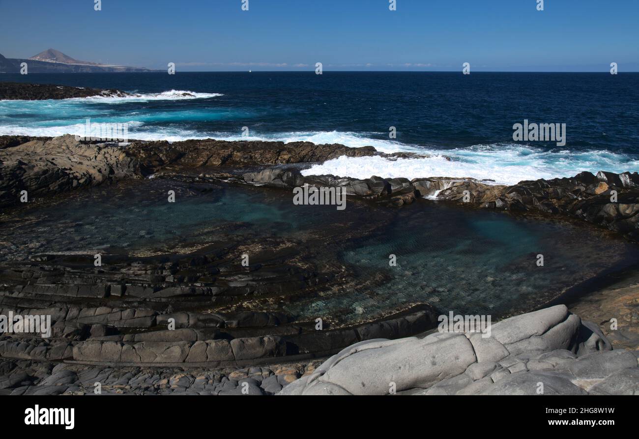 Gran Canaria, north coast, natural swimming pool Charco de Las Palomas ...