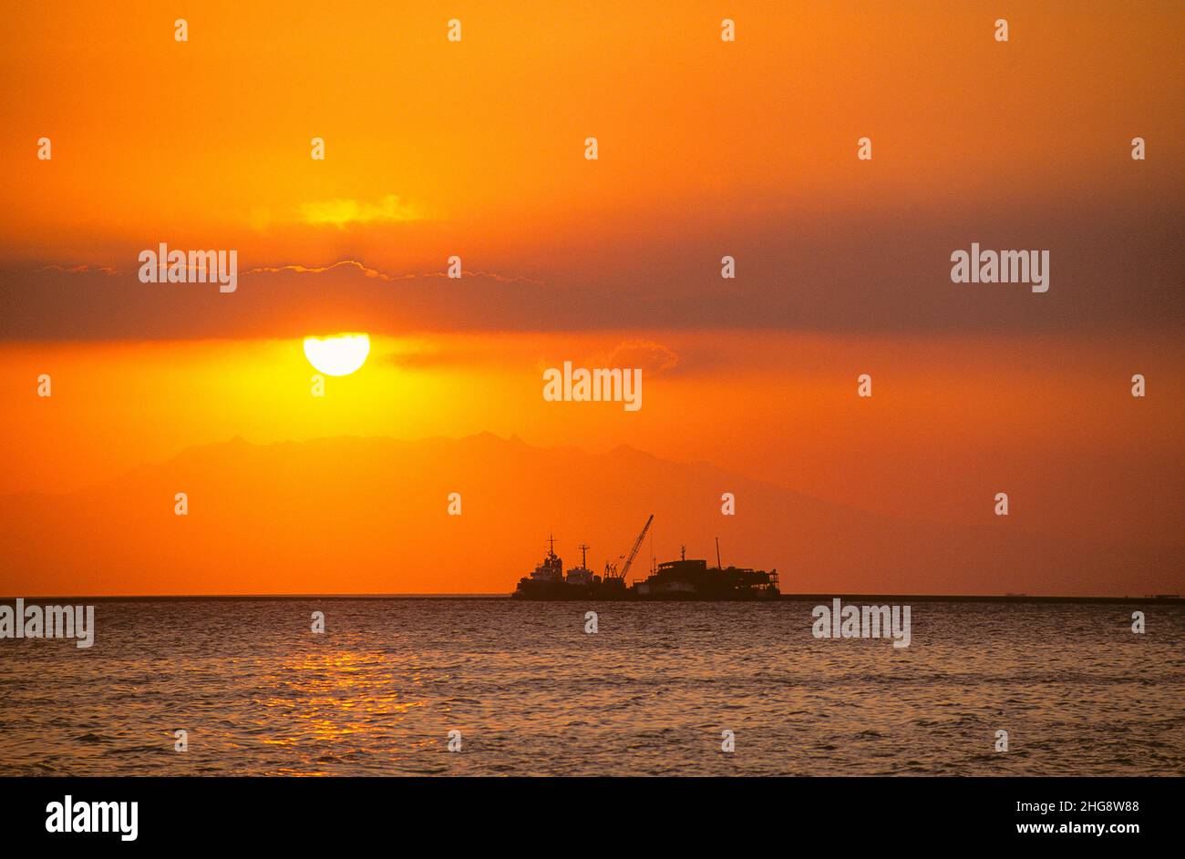 Sunset on Manila Bay in the Philippines. One of the most popular ...